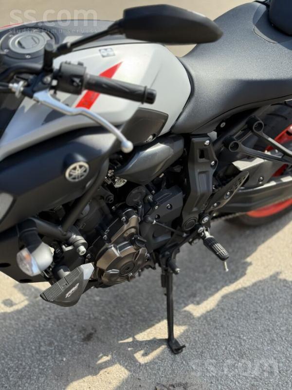 Yamaha MT 07 2020 Rīga, ar dzinēja tilpumu 0.69 L un nobraukumu 0 tūkst. km par 5600 €, foto 4 vietnē AUTOMOTO.COM.LV