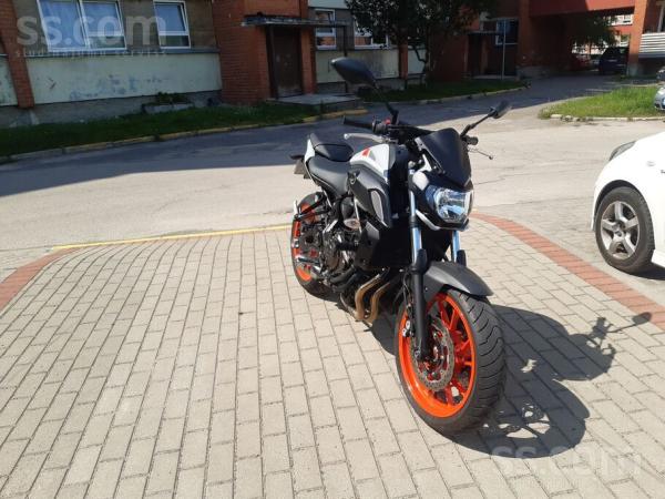 Yamaha MT 07 2020 in Riga, with an engine capacity of 0.70 L and mileage of 0 thousand km for 5700 €, photo 4 on AUTOMOTO.COM.LV