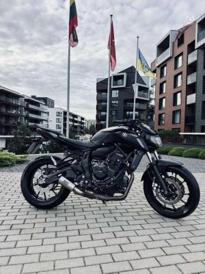 Yamaha MT 07 2020 Kauņa, ar dzinēja tilpumu 0.70 L un nobraukumu 25 tūkst. km par 4900 €, foto  vietnē AUTOMOTO.COM.LV