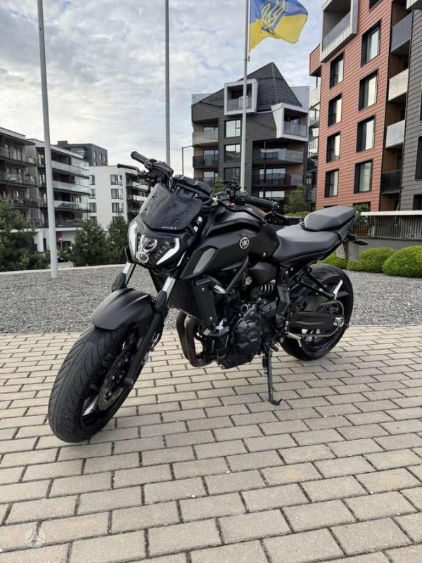 Yamaha MT 07 2020 in Kaunas, with an engine capacity of 0.70 L and mileage of 25 thousand km for 4900 €, photo 3 on AUTOMOTO.COM.LV