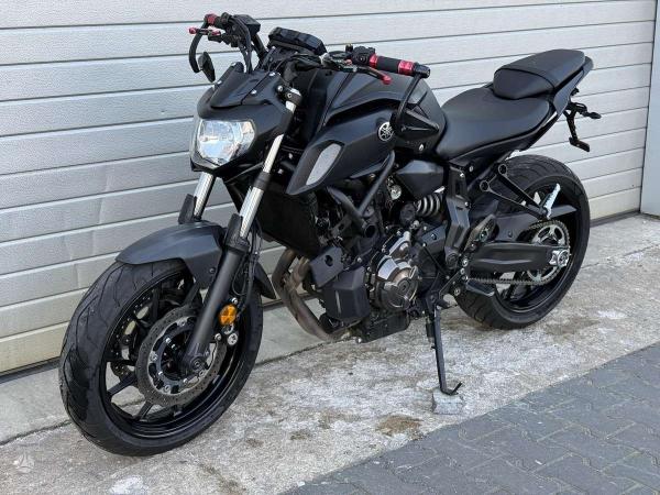 Yamaha MT 07 2020 in Vilkaviskis, with an engine capacity of 0.70 L and mileage of 48 thousand km for 3900 €, photo 1 on AUTOMOTO.COM.LV