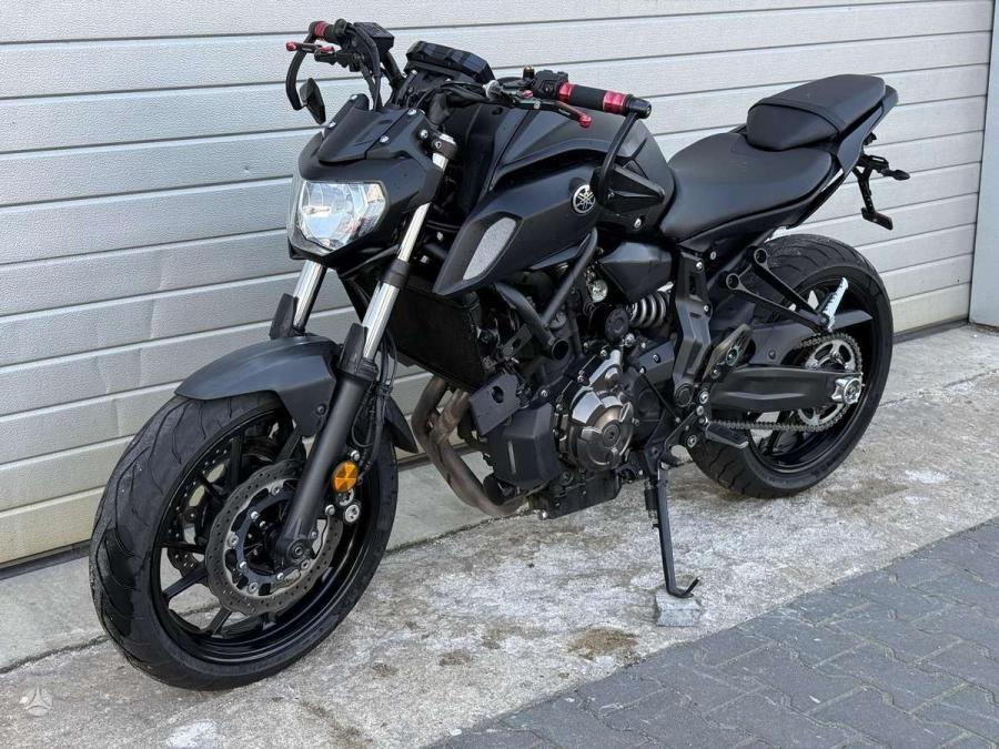 Yamaha MT 07 2020 in Vilkaviskis, with an engine capacity of 0.70 L and mileage of 48 thousand km for 3900 €, photo 1 on AUTOMOTO.COM.LV