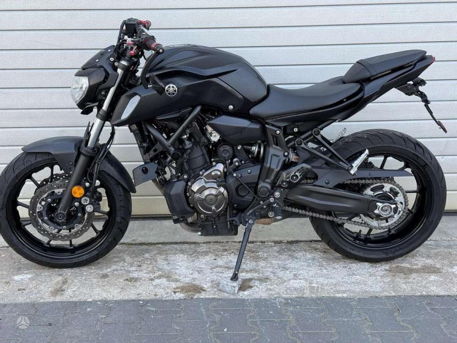 Yamaha MT 07 2020 in Vilkaviskis, with an engine capacity of 0.70 L and mileage of 48 thousand km for 3900 €, photo 3 on AUTOMOTO.COM.LV
