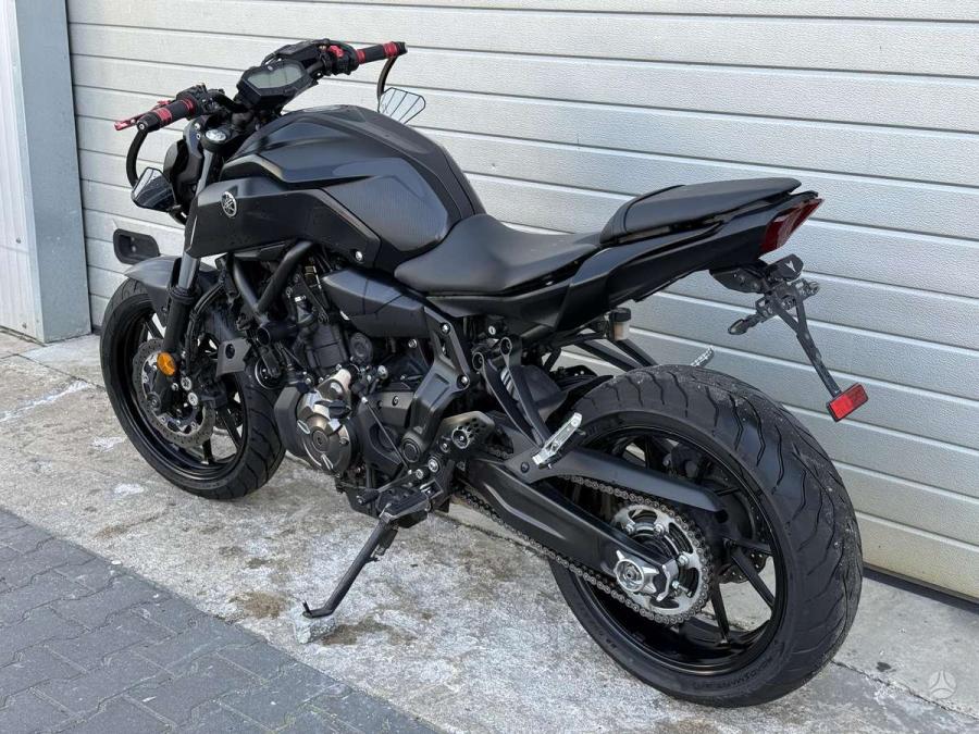 Yamaha MT 07 2020 in Vilkaviskis, with an engine capacity of 0.70 L and mileage of 48 thousand km for 3900 €, photo 4 on AUTOMOTO.COM.LV