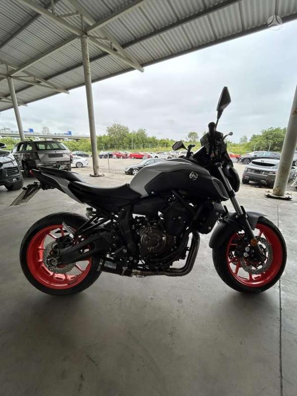 Yamaha MT 07 2020 in Klaipeda, with an engine capacity of 0.70 L and mileage of 14 thousand km for 5300 €, photo 5 on AUTOMOTO.COM.LV