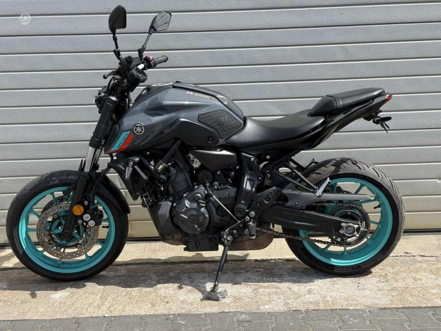 Yamaha MT 07 2022 in Vilkaviskis, with an engine capacity of 0.70 L and mileage of 33 thousand km for 4000 €, photo 5 on AUTOMOTO.COM.LV