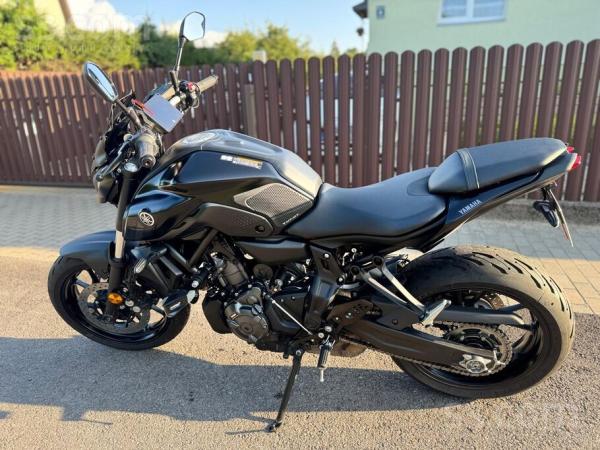 Ямаха MT 07 2023 в Рига, объемом двигателя 0.69 л и пробегом 0 тыс. км за 6400 €, фото 3 на AUTOMOTO.COM.LV