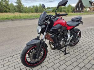 Red Yamaha MT 07 2014 in Kelme, with an engine capacity of 0.70 L and mileage of 36 thousand km for 3800 €, photo 5 on AUTOMOTO.COM.LV