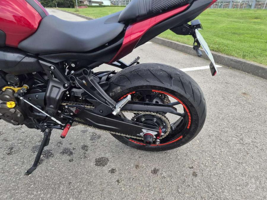 Sarkans Yamaha MT 07 2018 Kazlų Rūda, ar dzinēja tilpumu 0.69 L un nobraukumu 18 tūkst. km par 5000 €, foto 8 vietnē AUTOMOTO.COM.LV