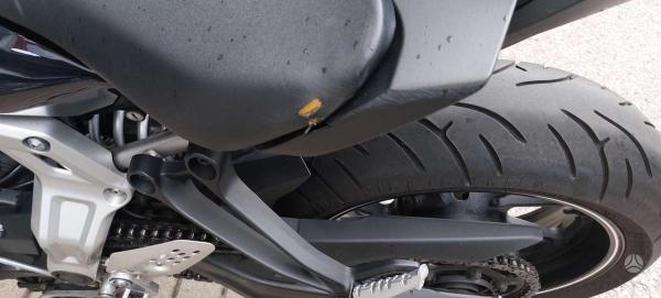 Violet Yamaha MT 07 2014 in Vilnius, with an engine capacity of 0.69 L and mileage of 17 thousand km for 4600 €, photo 4 on AUTOMOTO.COM.LV