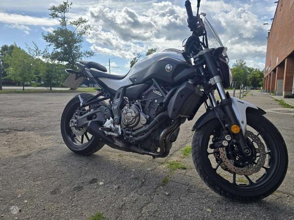 Balts Yamaha MT 07 2017 Šilutė, ar dzinēja tilpumu 0.70 L un nobraukumu 54 tūkst. km par 4000 €, foto 2 vietnē AUTOMOTO.COM.LV