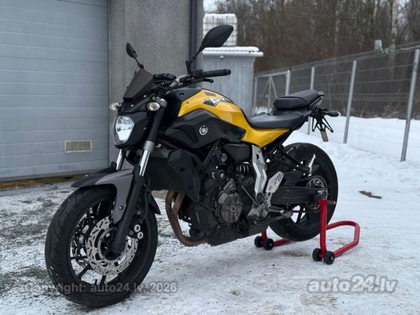 Yellow Yamaha MT 07 2016 in Parnu, with an engine capacity of 0.70 L and mileage of 39 thousand km for 4890 €, photo 2 on AUTOMOTO.COM.LV
