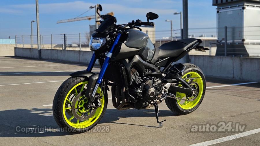 Melns Yamaha MT 09 2016 Tallina, ar dzinēja tilpumu 0.85 L un nobraukumu 34 tūkst. km par 5700 €, foto 4 vietnē AUTOMOTO.COM.LV