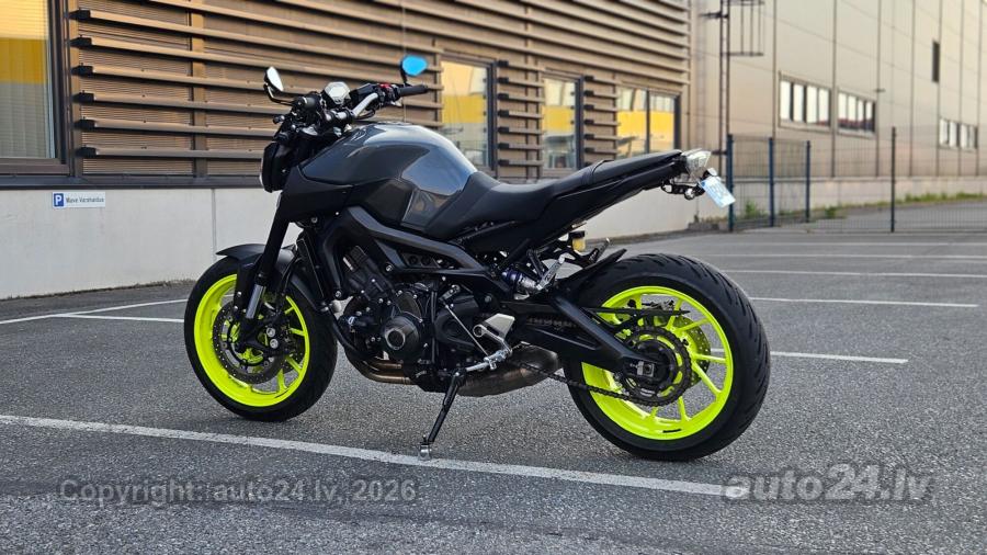 Black Yamaha MT 09 2016 in Tallinn, with an engine capacity of 0.85 L and mileage of 34 thousand km for 4700 €, photo 4 on AUTOMOTO.COM.LV
