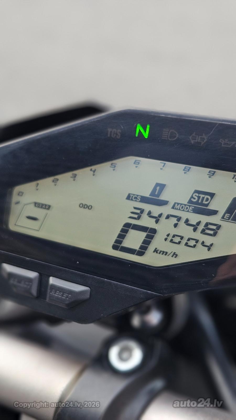 Black Yamaha MT 09 2016 in Tallinn, with an engine capacity of 0.85 L and mileage of 34 thousand km for 4700 €, photo 8 on AUTOMOTO.COM.LV