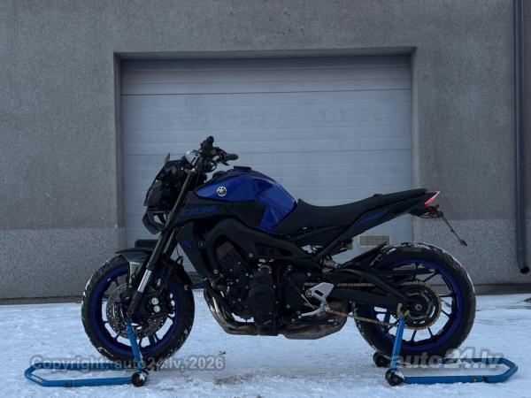 Melns Yamaha MT 09 2017 Pērnava, ar dzinēja tilpumu 0.90 L un nobraukumu 36 tūkst. km par 7190 €, foto 1 vietnē AUTOMOTO.COM.LV