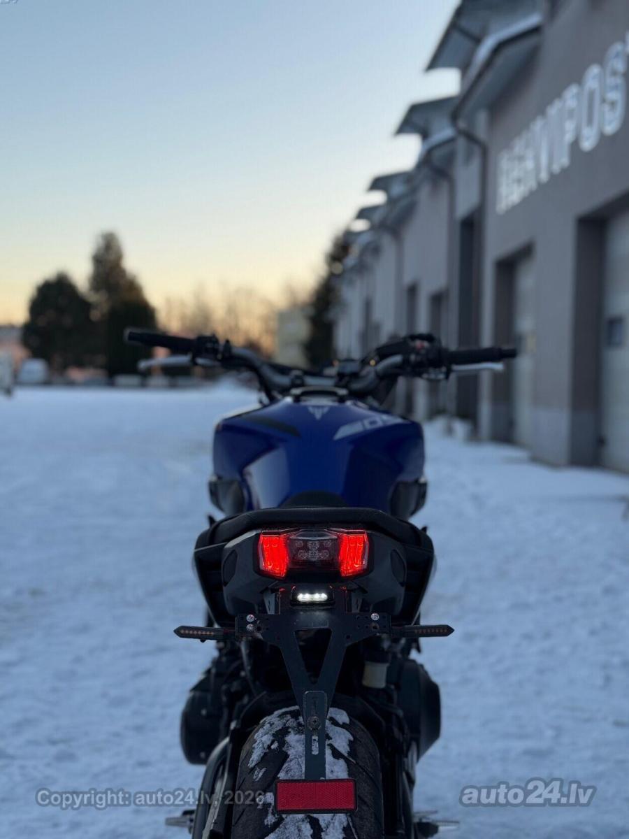 Melns Yamaha MT 09 2017 Pērnava, ar dzinēja tilpumu 0.90 L un nobraukumu 36 tūkst. km par 7190 €, foto 8 vietnē AUTOMOTO.COM.LV
