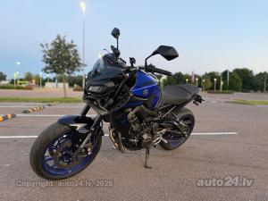 Melns Yamaha MT 09 2017 Tallina, ar dzinēja tilpumu 0.85 L un nobraukumu 38 tūkst. km par 6800 €, foto 3 vietnē AUTOMOTO.COM.LV
