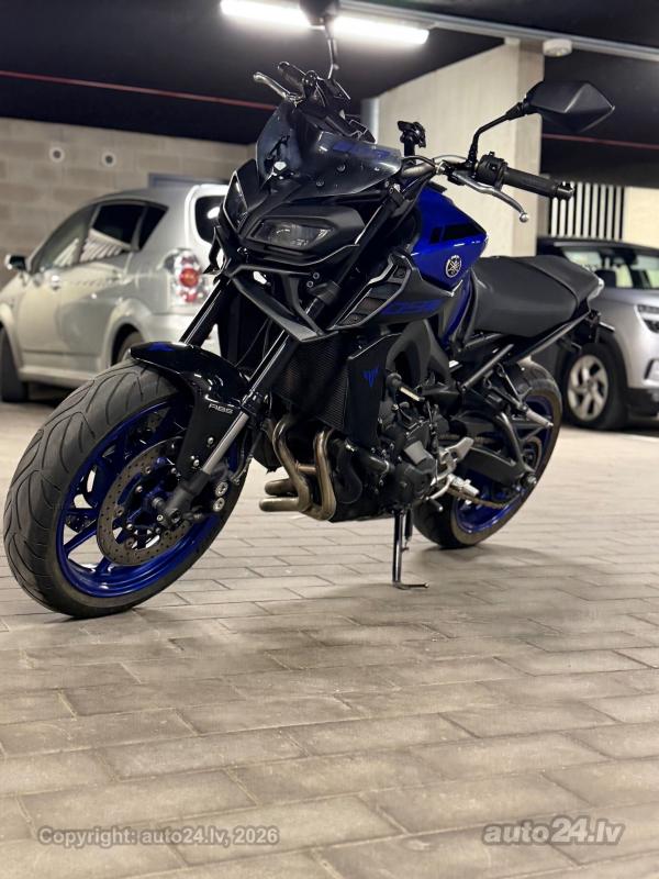 Melns Yamaha MT 09 2017 Tallina, ar dzinēja tilpumu 0.85 L un nobraukumu 39 tūkst. km par 5999 €, foto 9 vietnē AUTOMOTO.COM.LV