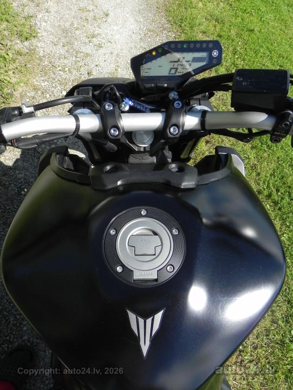 Ямаха MT 09 2020 в Таллин на AUTOMOTO.COM.LV Черный Ямаха MT 09 2020 в Таллин, объемом двигателя 0.85 л и пробегом 11 тыс. км за 8500 €, фото 9 на AUTOMOTO.COM.LV