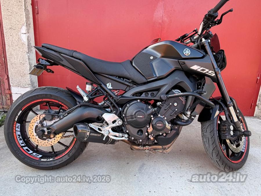 Black Yamaha MT 09 2020 in Tallinn, with an engine capacity of 0.85 L and mileage of 21 thousand km for 7000 €, photo 1 on AUTOMOTO.COM.LV