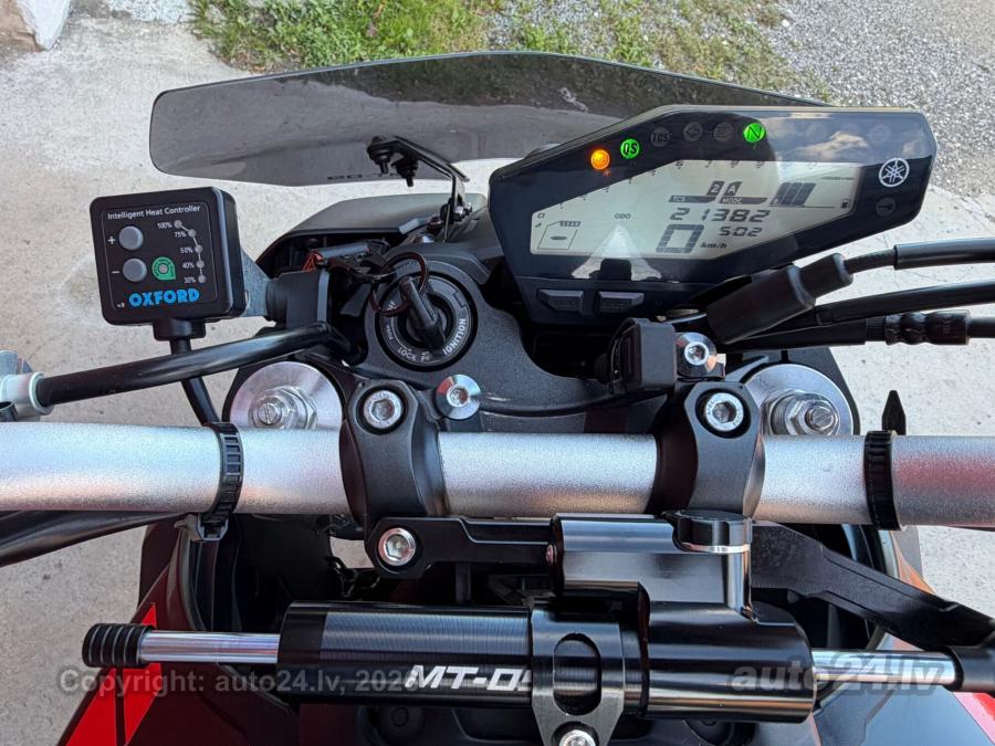 Black Yamaha MT 09 2020 in Tallinn, with an engine capacity of 0.85 L and mileage of 21 thousand km for 7000 €, photo 3 on AUTOMOTO.COM.LV