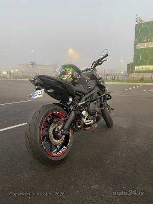 Black Yamaha MT 09 2020 in Tallinn, with an engine capacity of 0.85 L and mileage of 21 thousand km for 7000 €, photo 10 on AUTOMOTO.COM.LV