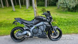 Black Yamaha MT 09 2023 in Parnu, with an engine capacity of 0.89 L and mileage of 3 thousand km for 10500 €, photo 8 on AUTOMOTO.COM.LV