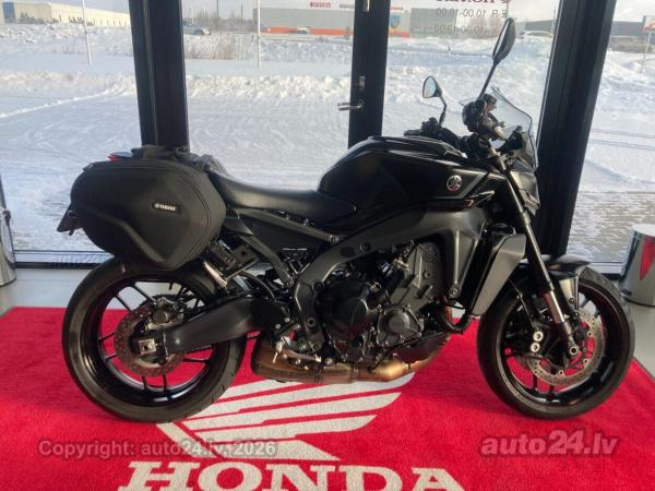 Black Yamaha MT 09 2024 in Tallinn, with an engine capacity of 0.89 L and mileage of 19 thousand km for 8490 €, photo 8 on AUTOMOTO.COM.LV