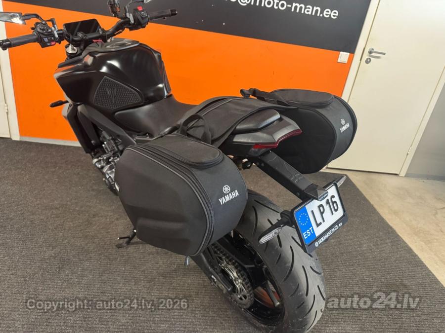 Melns Yamaha MT 09 2024 Tartu, ar dzinēja tilpumu 0.89 L un nobraukumu 20 tūkst. km par 8990 €, foto 15 vietnē AUTOMOTO.COM.LV