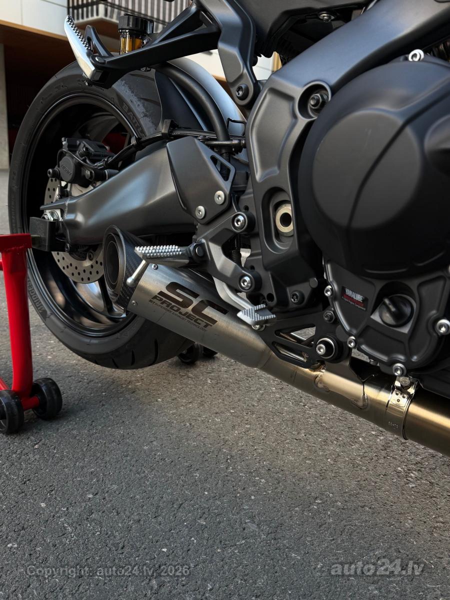 Black Yamaha MT 09 2024 in Tallinn, with an engine capacity of 0.89 L and mileage of 11 thousand km for 10000 €, photo 6 on AUTOMOTO.COM.LV