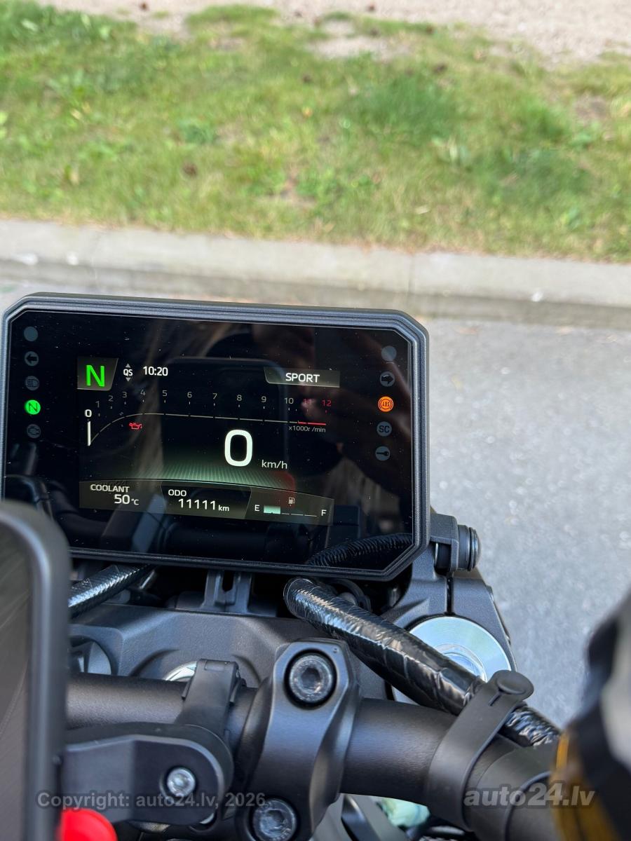 Black Yamaha MT 09 2024 in Tallinn, with an engine capacity of 0.89 L and mileage of 11 thousand km for 10000 €, photo 8 on AUTOMOTO.COM.LV