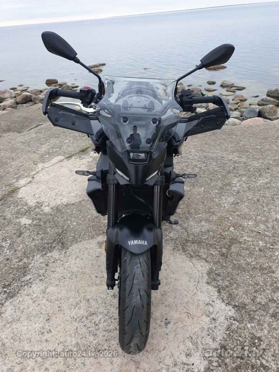 Melns Yamaha MT 09 2025 Tallina, ar dzinēja tilpumu 0.89 L un nobraukumu 7 tūkst. km par 10000 €, foto 18 vietnē AUTOMOTO.COM.LV
