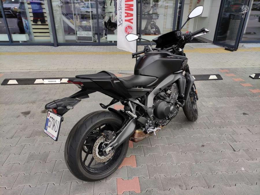 Black Yamaha MT 09 2026 in Klaipeda, with an engine capacity of 0.69 L and mileage of 1 thousand km for 10800 €, photo 9 on AUTOMOTO.COM.LV