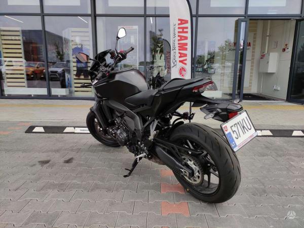 Black Yamaha MT 09 2026 in Klaipeda, with an engine capacity of 0.69 L and mileage of 1 thousand km for 10800 €, photo 10 on AUTOMOTO.COM.LV