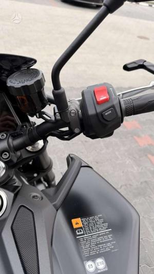 Black Yamaha MT 09 2026 in Klaipeda, with an engine capacity of 0.69 L and mileage of 1 thousand km for 10800 €, photo 13 on AUTOMOTO.COM.LV