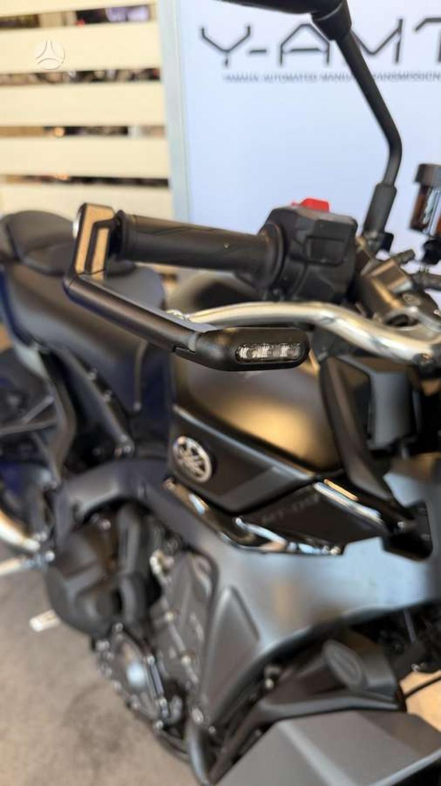 Black Yamaha MT 09 2026 in Klaipeda, with an engine capacity of 0.69 L and mileage of 1 thousand km for 10800 €, photo 15 on AUTOMOTO.COM.LV