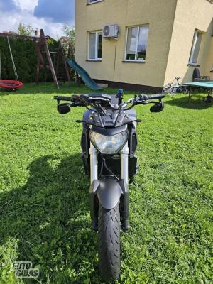 Pelēks Yamaha MT 09 2014 Viļņa, ar dzinēja tilpumu 0.00 L un nobraukumu 50 tūkst. km par 4300 €, foto 5 vietnē AUTOMOTO.COM.LV