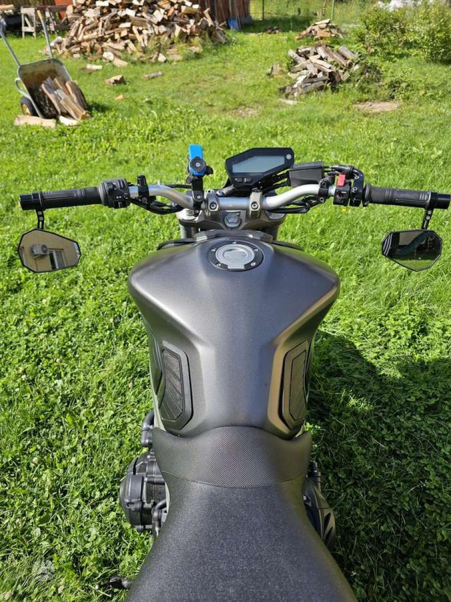 Grey Yamaha MT 09 2014 in Vilnius, with an engine capacity of 0.85 L and mileage of 50 thousand km for 4300 €, photo 6 on AUTOMOTO.COM.LV
