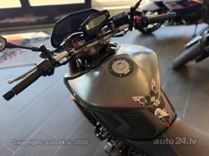 Grey Yamaha MT 09 2015 in Tallinn, with an engine capacity of 0.85 L and mileage of 32 thousand km for 5990 €, photo 14 on AUTOMOTO.COM.LV
