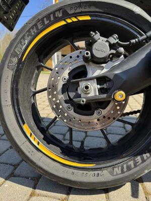 Grey Yamaha MT 09 2015 in Kaunas, with an engine capacity of 0.85 L and mileage of 35 thousand km for 4900 €, photo 10 on AUTOMOTO.COM.LV
