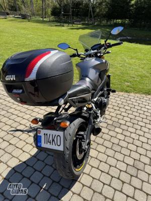 Grey Yamaha MT 09 2015 in Kaunas, with an engine capacity of 0.85 L and mileage of 37 thousand km for 4850 €, photo 9 on AUTOMOTO.COM.LV