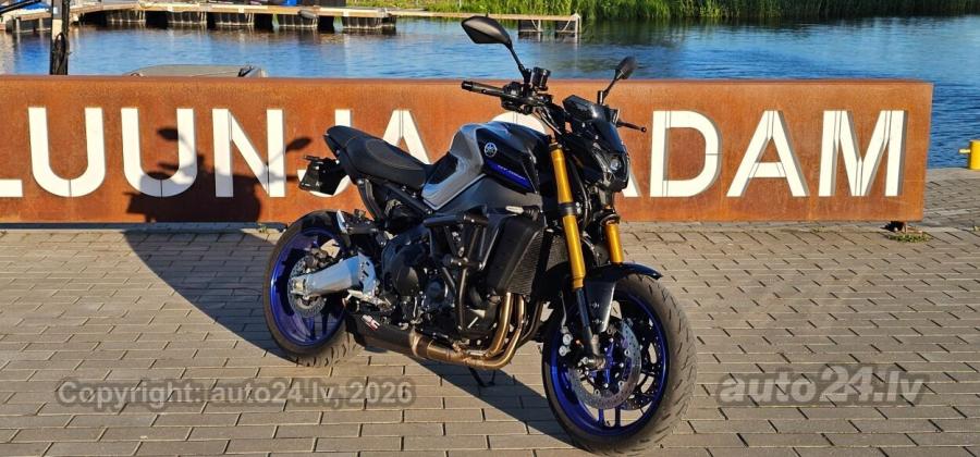 Grey Yamaha MT 09 2022 in Tartu, with an engine capacity of 0.89 L and mileage of 20 thousand km for 11000 €, photo 1 on AUTOMOTO.COM.LV