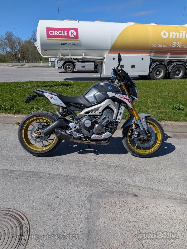 Yamaha MT 09 2014 in Tallinn, with an engine capacity of 0.00 L and mileage of 42 thousand km for 5500 €, photo 6 on AUTOMOTO.COM.LV
