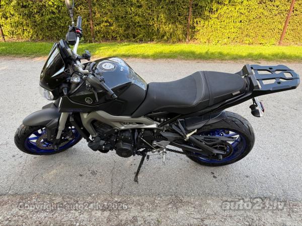 Yamaha MT 09 2014 Tallina, ar dzinēja tilpumu 0.85 L un nobraukumu 21 tūkst. km par 7000 €, foto 4 vietnē AUTOMOTO.COM.LV