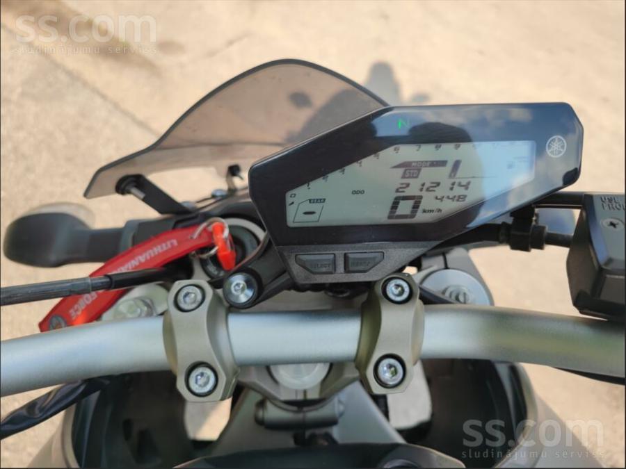 Yamaha MT 09 2014 Rīga, ar dzinēja tilpumu 0.85 L un nobraukumu 0 tūkst. km par 5600 €, foto 7 vietnē AUTOMOTO.COM.LV