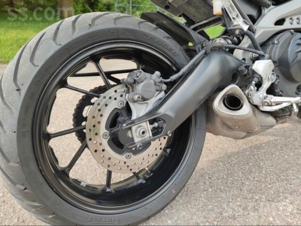 Yamaha MT 09 2014 in Riga, with an engine capacity of 0.85 L and mileage of 0 thousand km for 5600 €, photo 9 on AUTOMOTO.COM.LV