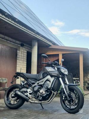 Yamaha MT 09 2014 in Prienai, with an engine capacity of 0.90 L and mileage of 32 thousand km for 4550 €, photo  on AUTOMOTO.COM.LV