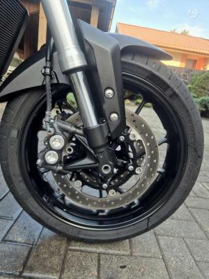 Yamaha MT 09 2014 in Prienai, with an engine capacity of 0.90 L and mileage of 32 thousand km for 4550 €, photo 24 on AUTOMOTO.COM.LV