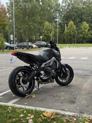 Yamaha MT 09 2014 in Riga, with an engine capacity of 0.85 L and mileage of 0 thousand km for 5550 €, photo 5 on AUTOMOTO.COM.LV